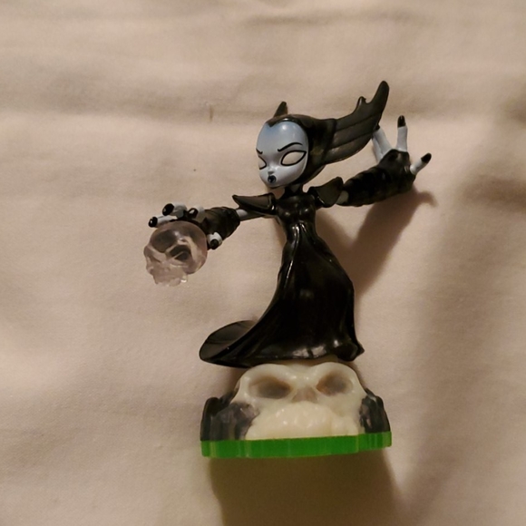 skylanders | Toys | Skylanders Game Figure Hex | Poshmark